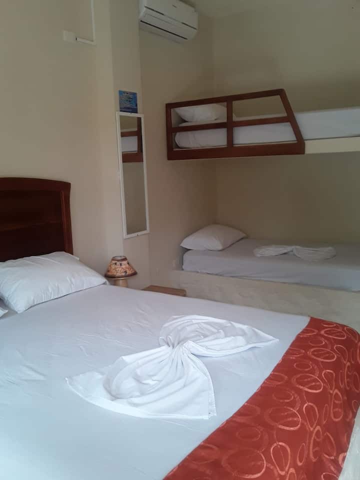 Departamento Vacacional En Tonsupa - Atacames