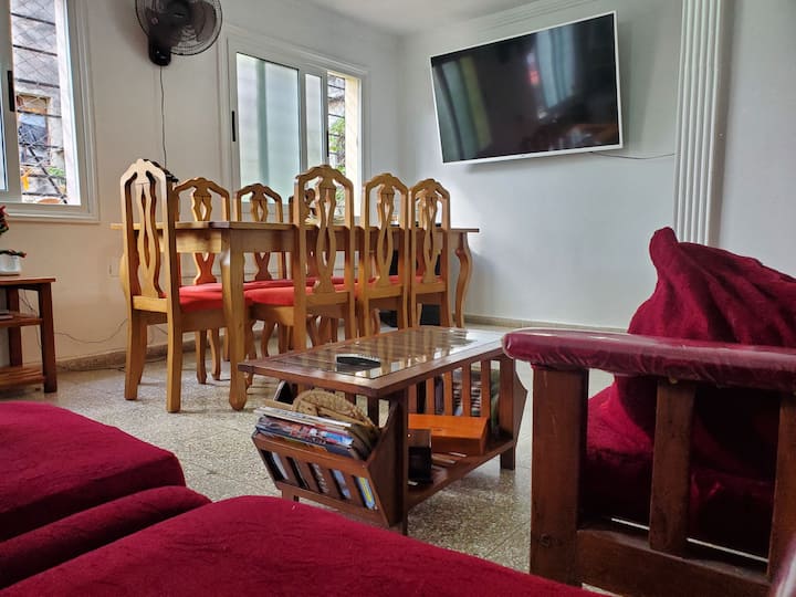 Apartamento De 3 Habitaciones En La Habana Vieja - ハバナ