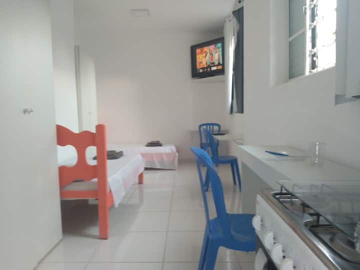 Estúdio 5a. Kitnet Completa Com Garagem. - Araraquara