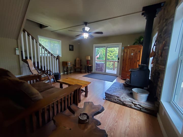 Second Creek Cabin - Rustic Mostly 20 Wooded Acres - Lewisburg, WV