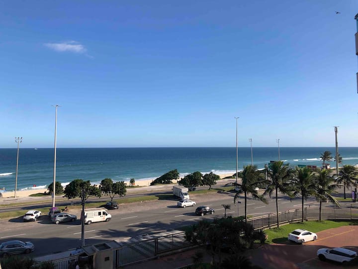 Moderno Com Vista Explendida Para O Mar - Rio de Janeiro