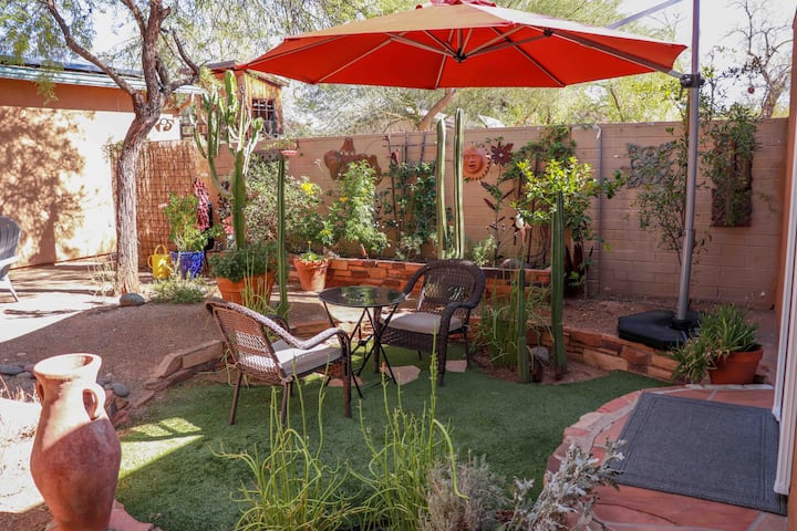 Private Casita Near U Of A - Cozy And Peaceful - Tucson
