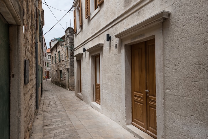Historic Townhouse Suites - Stari Grad