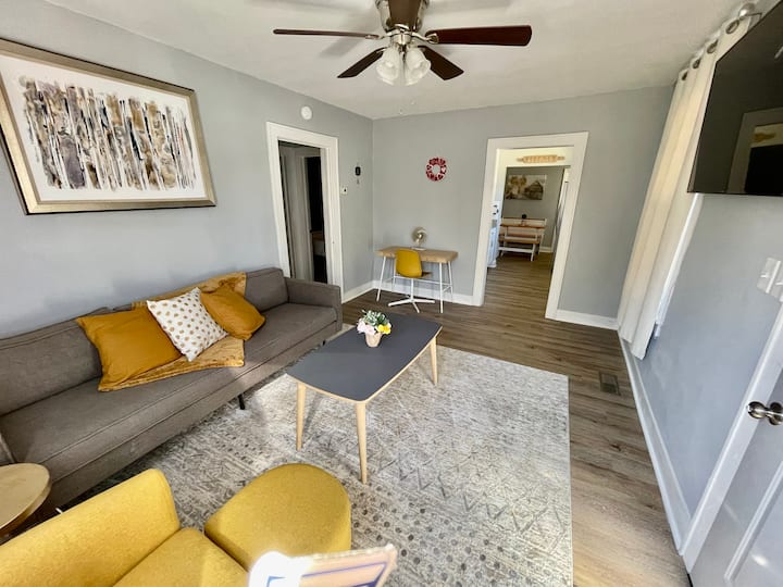 Casa Sol - Renovated Bungalow In Heart Of The City - Charleston, SC