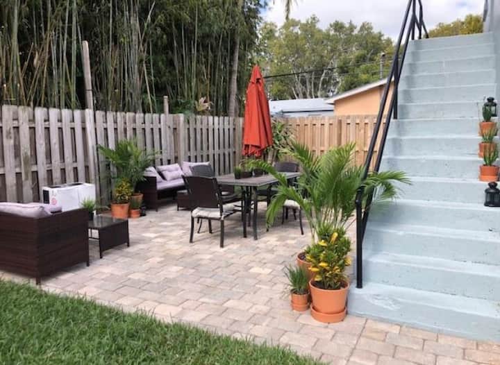Modern Parisian Flat - West Palm Beach, FL