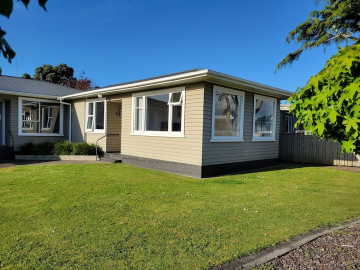 Cosy One Bedroom House On Quiet Cul-de-sac - Taranaki