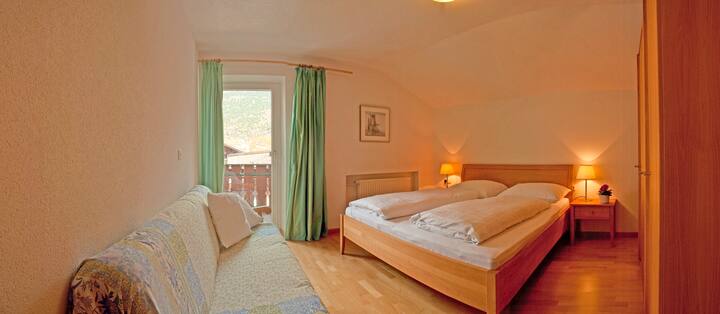 Ferienwohnung Nr. 5 - Haus Schlossblick - Goldrain
