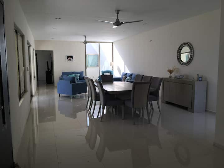Residencia Cholul Con Alberca - Mérida