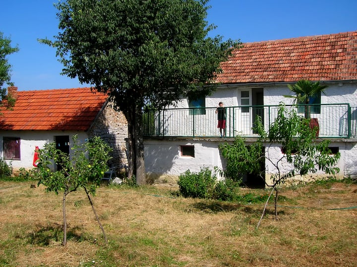 La Maison Atypique à Mokro Polje - Knin