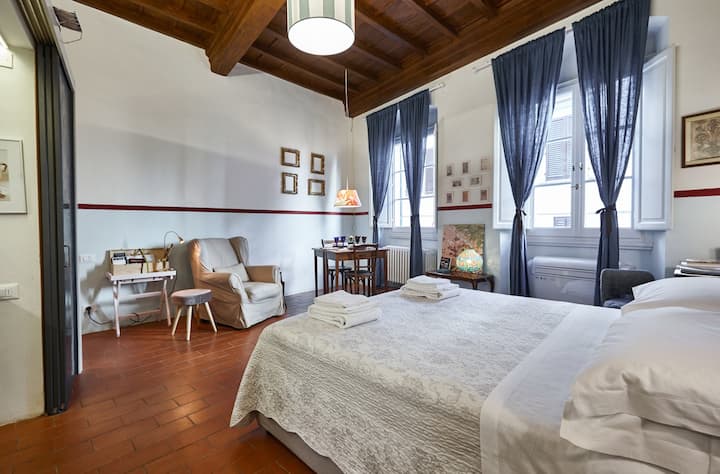 Santa Croce Bright Studio - Florencia