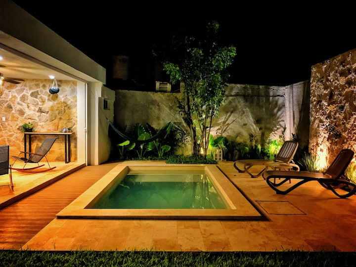 Terraza Con Vista A La Alberca En El Centro - Mérida