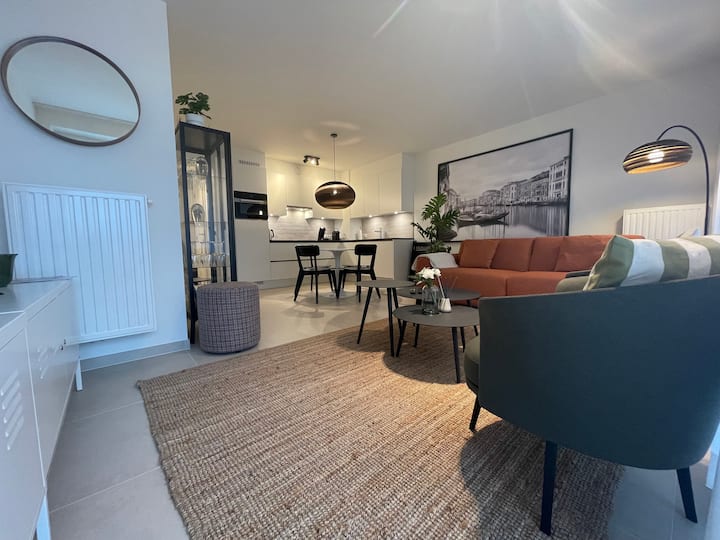 Luxueus & Nieuw Appartement Met Terras En Garage - Middelkerke