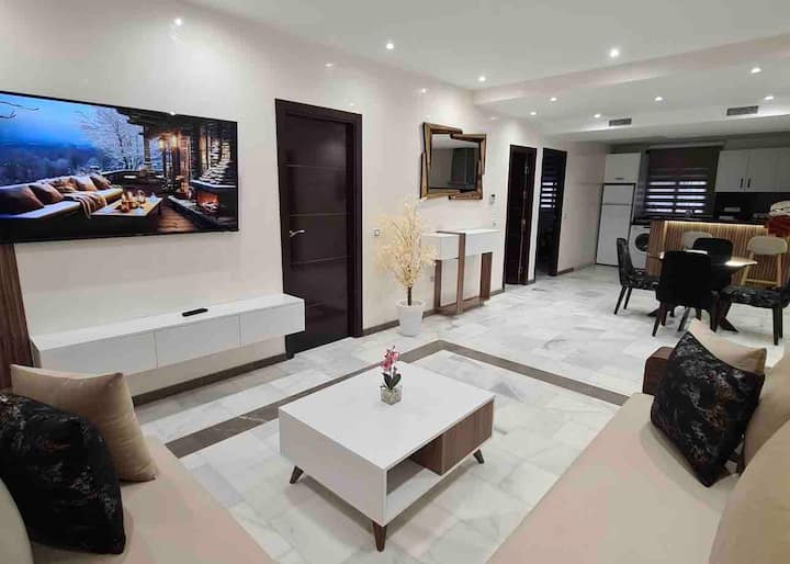 Bel Appartement Sur La Corniche - タンジェ