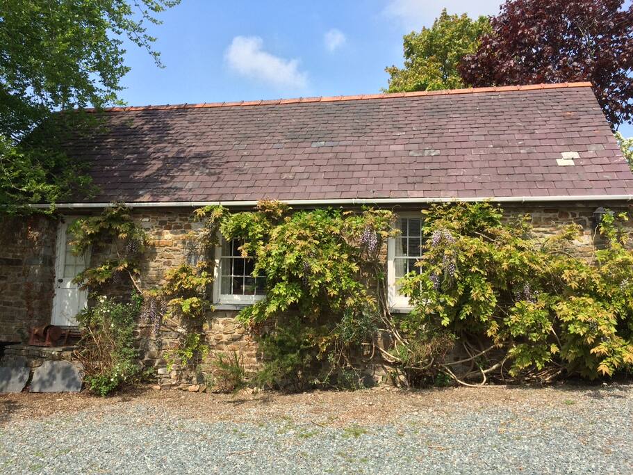 Middlelands Cottage, Cresselly, Pembrokeshire - Houses for Rent in ...