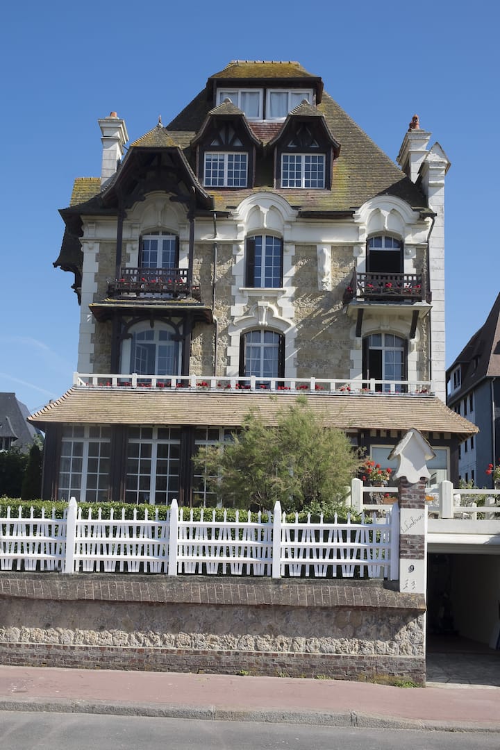 Le Port - Deauville