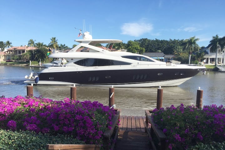 Yacht 86' Sunseeker - Perseverance2 - Naples, FL