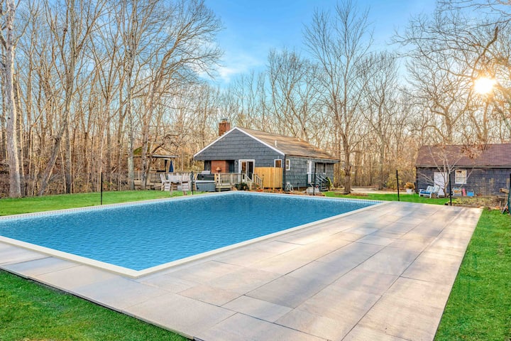 Private, Spacious & Lovely Sag Harbor Retreat - The Hamptons, NY