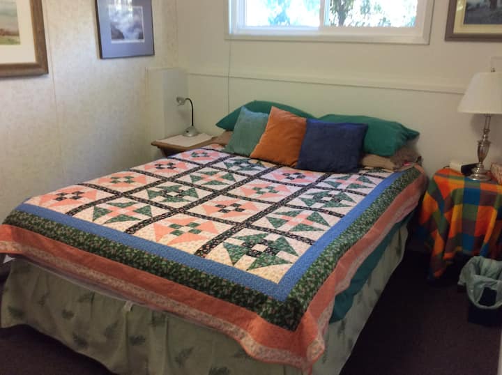 Country Home In Courtenay. Bed And Private Bath. - Comox