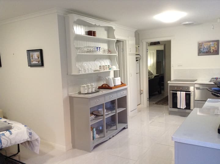 Anna's On Balfour - Launceston