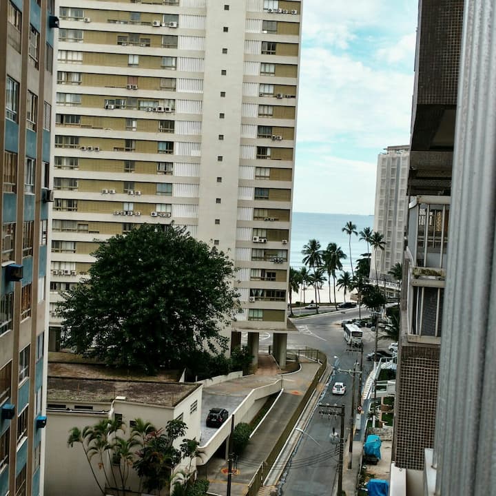 Pitangueiras Apto A 50m Do Mar!! - Guarujá
