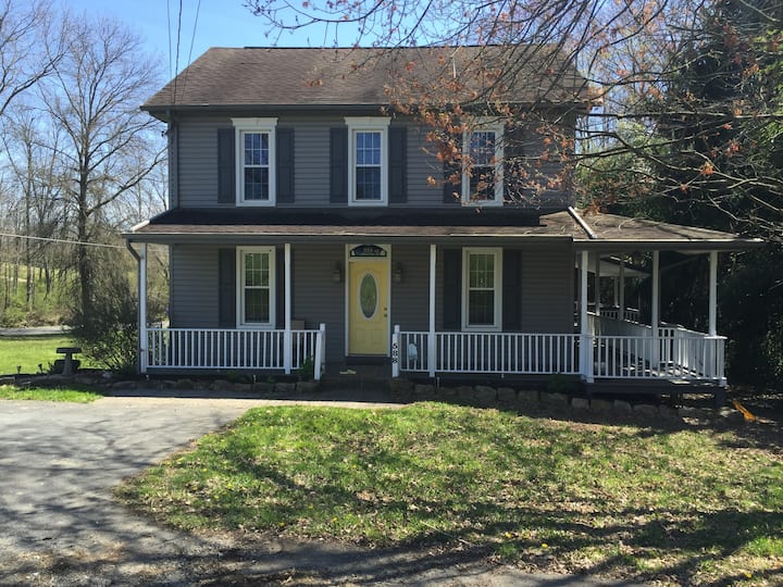 Mill At The Creek     
    5 Minutes From Hershey - Hershey, PA