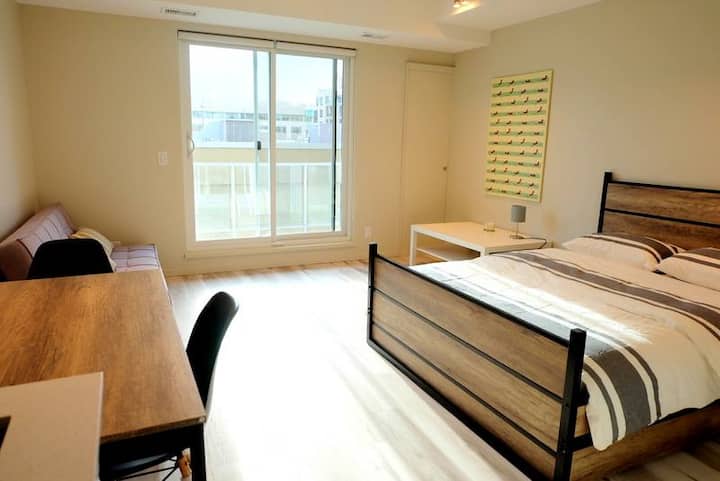 Downtown Bnbnb - The Chill Studio - Kelowna