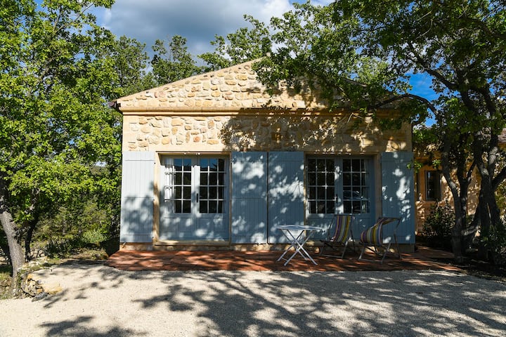 Beautiful Little House, Vineyards - Lovelydays - Rognes