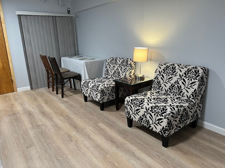 A2 Queensize Bedroom Walk To Newbrunswick Downtown - Highland Park, NJ