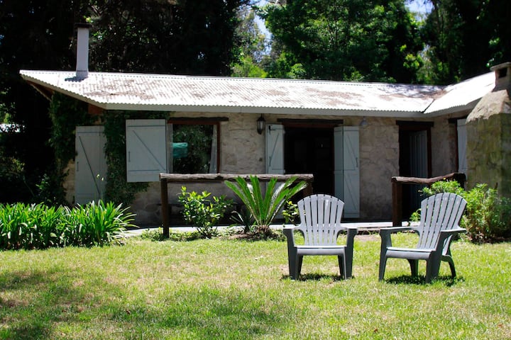 Cabin With Wide Park In The Middle Of The Woods - Mar del Plata