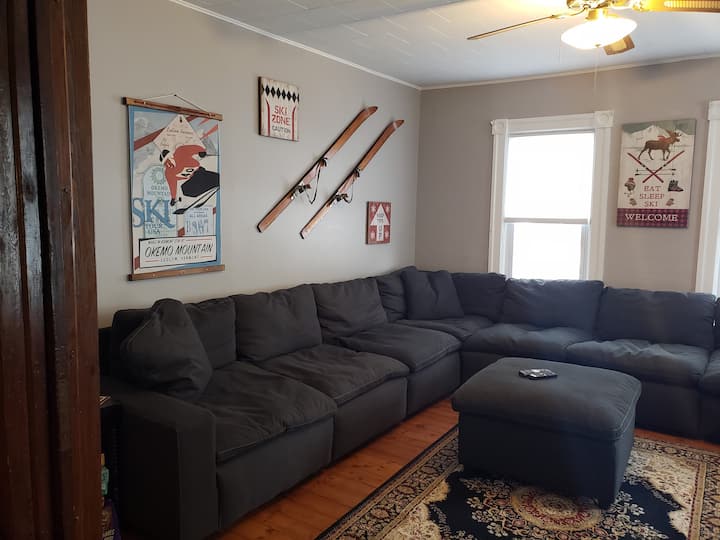 Okemo Village/ Indoor Private Hot Tub. - Ludlow, VT