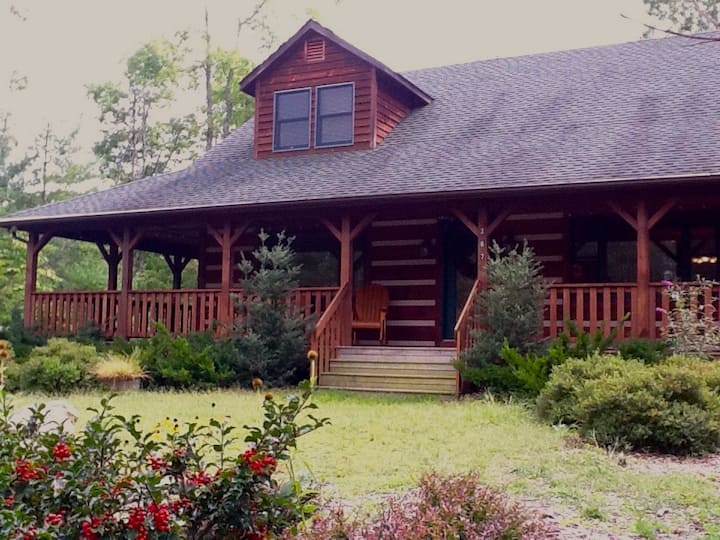 Cozybear Cabin Near Asu, Pet Friendly, Sleeps 12 - Blowing Rock, NC