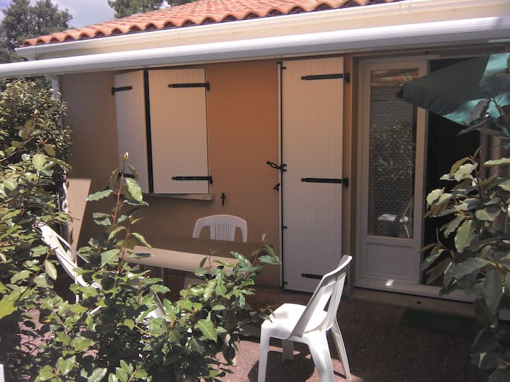 Petite Maison Sous Les Pins Dans Quartier Calme - Ronce-les-Bains