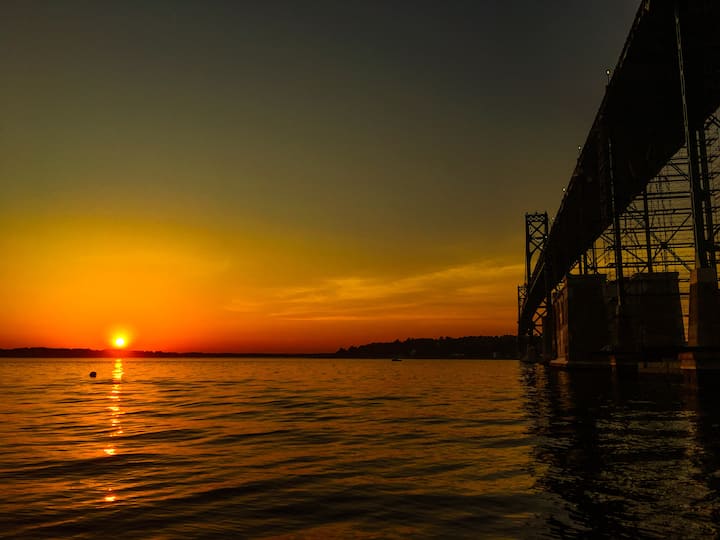 Mel's Landing - Bristol, RI