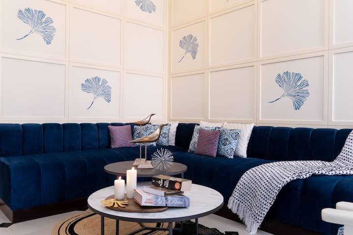 Ardra Is A Home Experience In The Heart Of The Pink City, Located On The Historic Mirza Ismail Road In Proximity To All Of Jaipur’s World-famous Monuments, Palaces, Bars, And Multi-cuisine Restaurants. - Jaipur