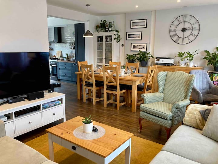 Cozy 3 Bedroom House With Garden And Free Parking - Steyning