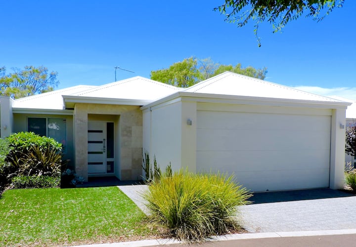 Contemporary Cove - Dunsborough