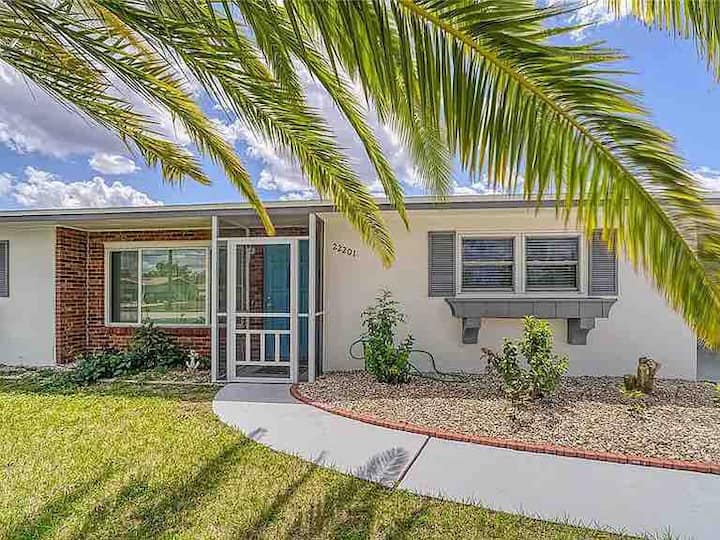 Elegant Vacation Home - Port Charlotte