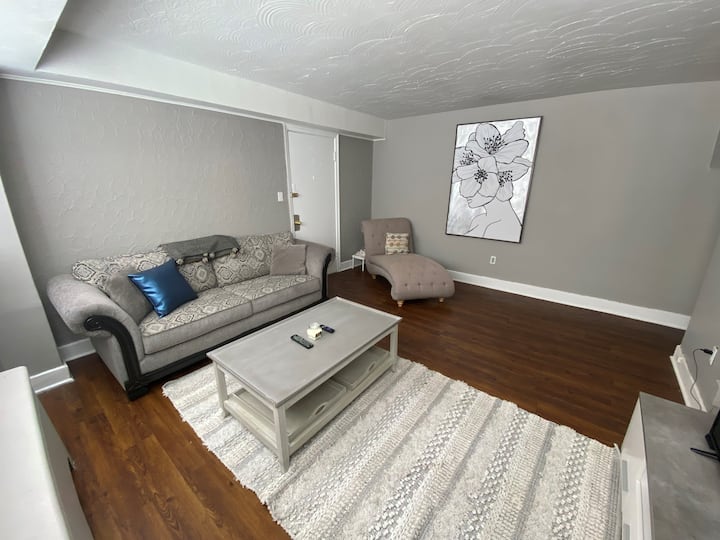 Minutes From Hospital And Science North! - Greater Sudbury