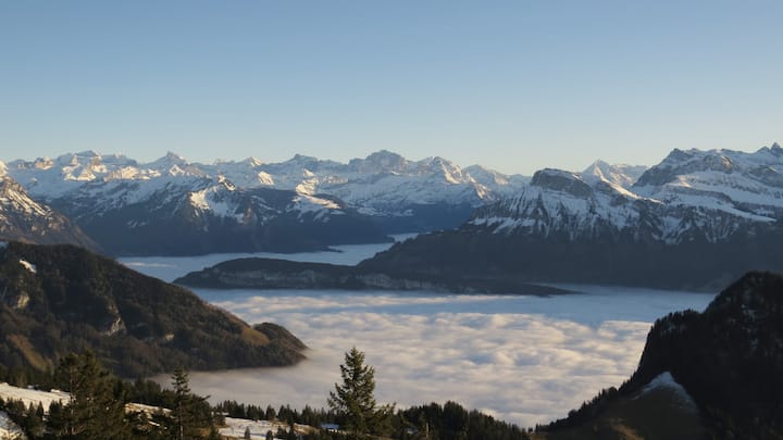 Komfortables Bergapartment Mit Toller Bergsicht - Vitznau