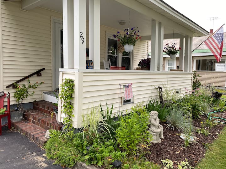 The Garden House. - Glens Falls, NY