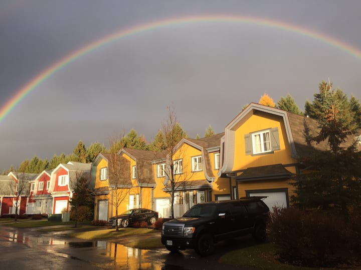 Smoke Free Family Environment Town Home & Shuttle - Mont-Tremblant