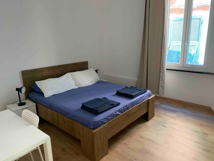 Capellini18 Portovenere It011022-c2msn-87rr5 - Portovenere