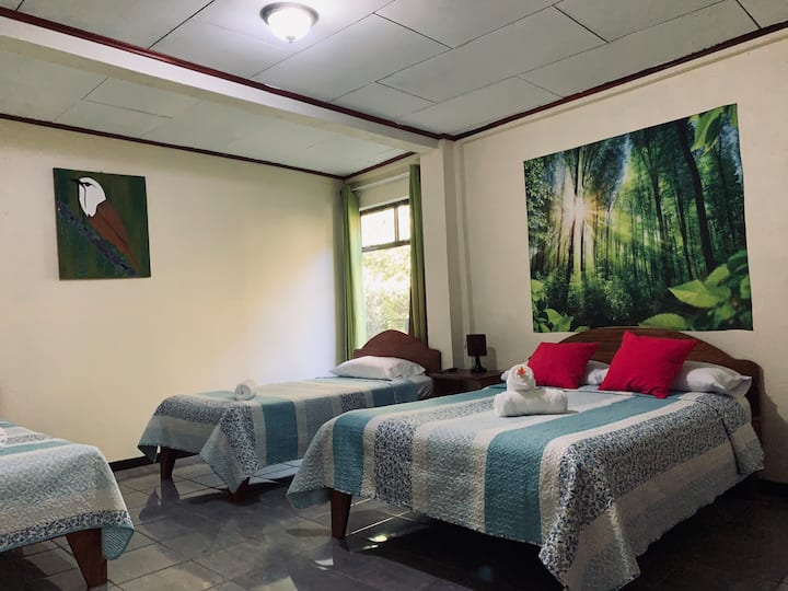 Globi Lodge #3 - Costa Rica