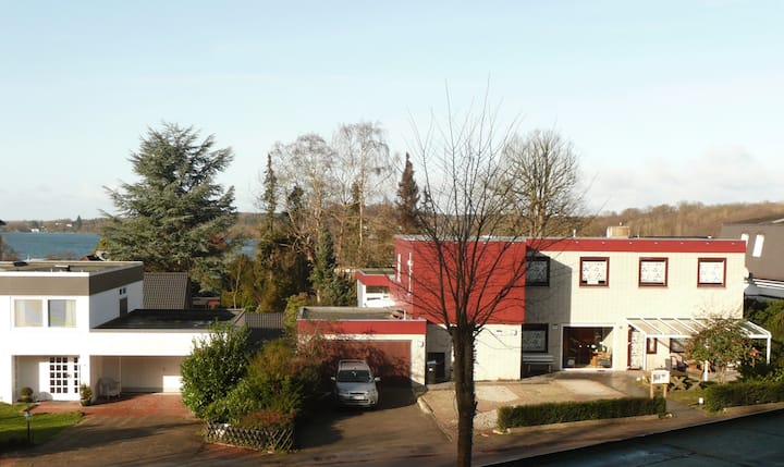 Frei Zur Sonne Und Dachterrasse - Plön