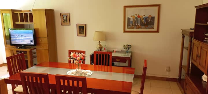 Central, Spacious, Quiet, With Air Conditioning. - Mendoza