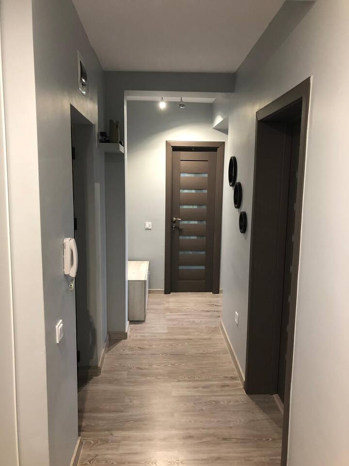 Modern Elegant Apartment | Terrace • Self Check-in - Sibiu