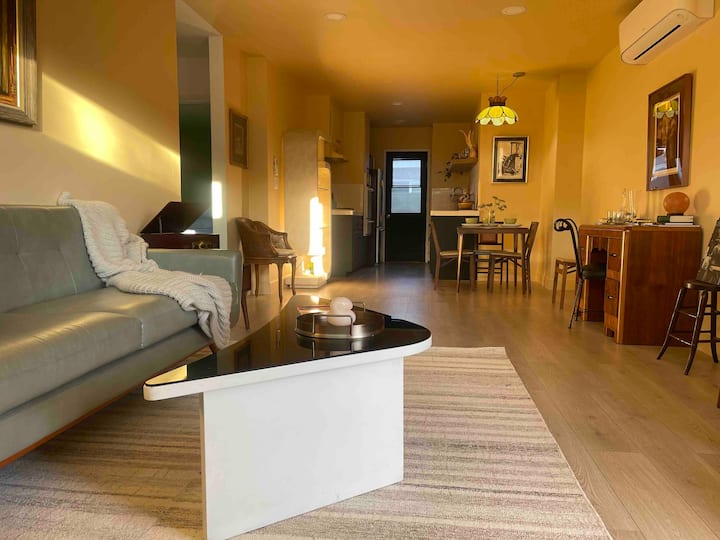 Lemon Lime Suite! - Burbank, CA