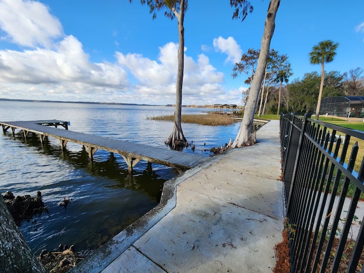 Paradise On Lake Harris Apt #201 - Leesburg