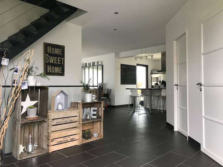 Vaste Maison Avec Piscine Aux Portes De Tours - Tours