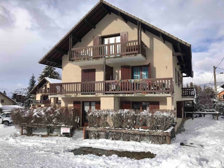 Rdj De 50 M2 6 Couchages Plein Sud Au Calme - Ancelle